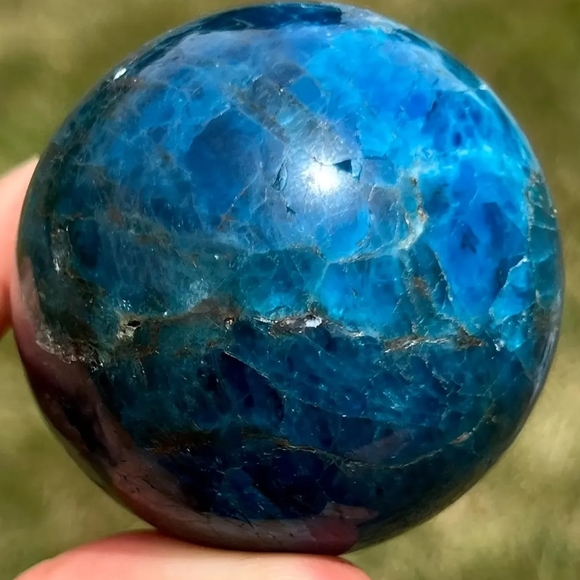 Accents | Vibrant Blue Crystal Sphere | Poshmark